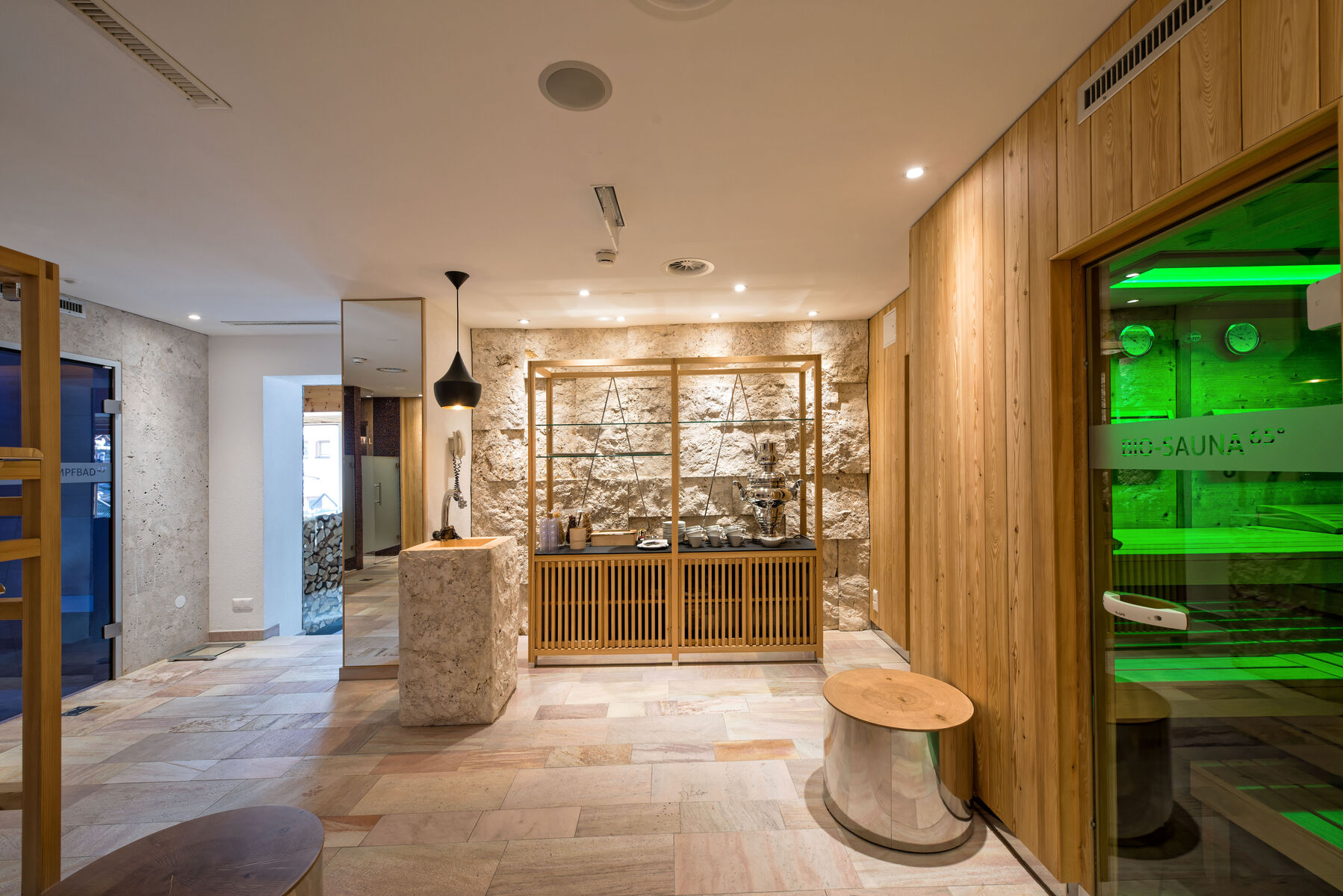 Hotel Furgler Wellnessbereich | Hotel | Innenraumdesign